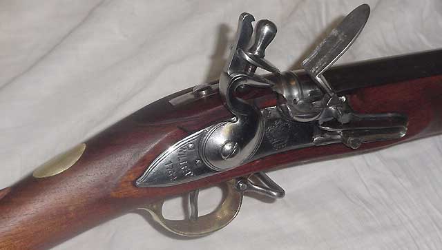 Loyalist Arms & Repairs